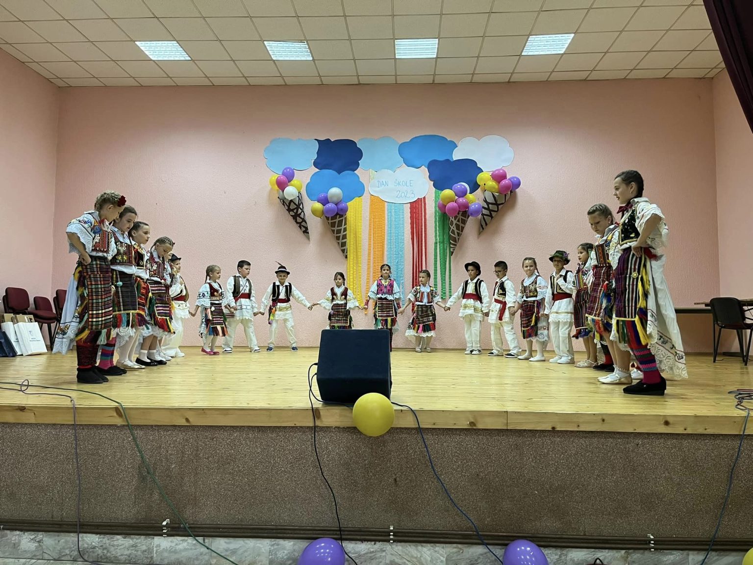 ODRŽANA ŠKOLSKA PRIREDBA - Općina Domaljevac-Šamac