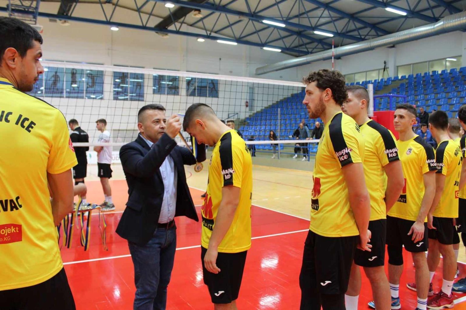 HOK MAGIC ICE DOMALJEVAC PONOVO OBRANIO TITULU PRVAKA KUPA FBiH ...